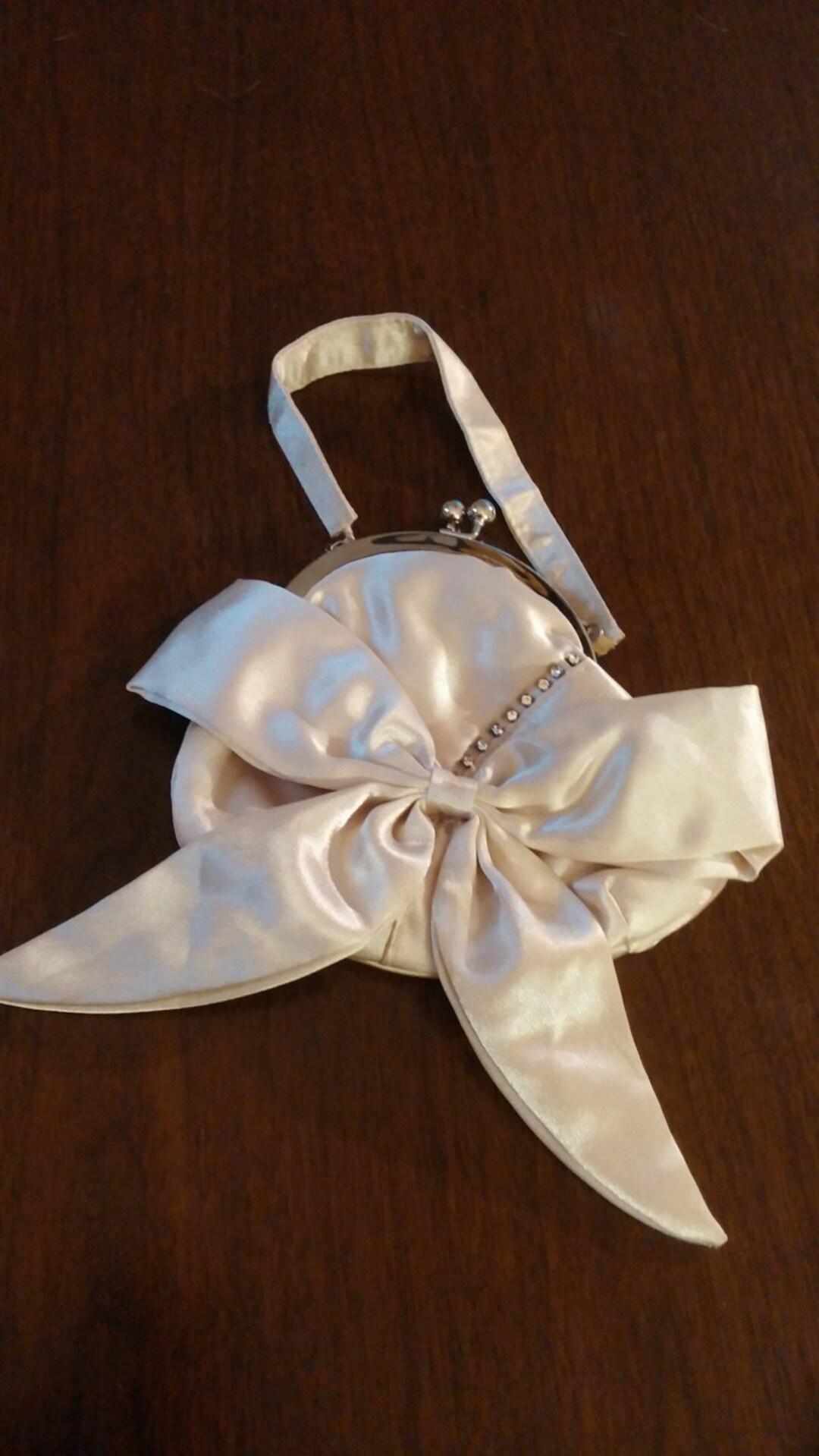Purse Ivory Color Satin Clutch Purse With Handle, Bijoux Terner Brand ...