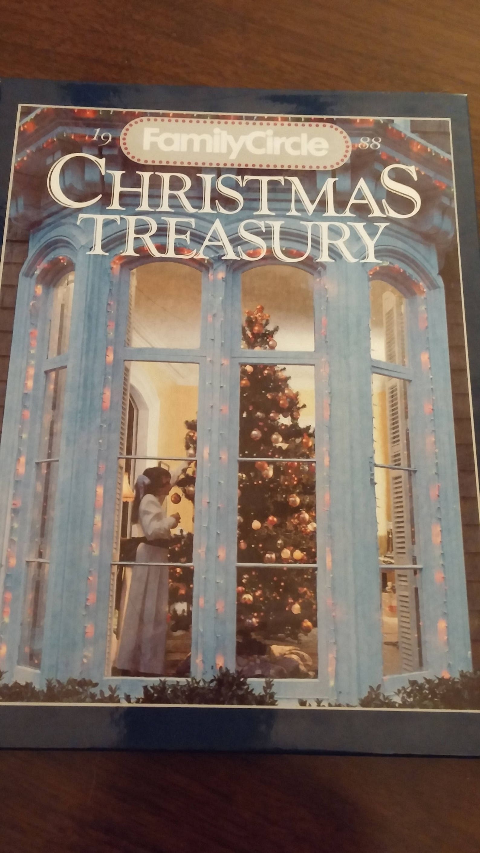 Christmas Treasury Book, Vintage Christmas, Book, Xmas, Holiday Idea ...