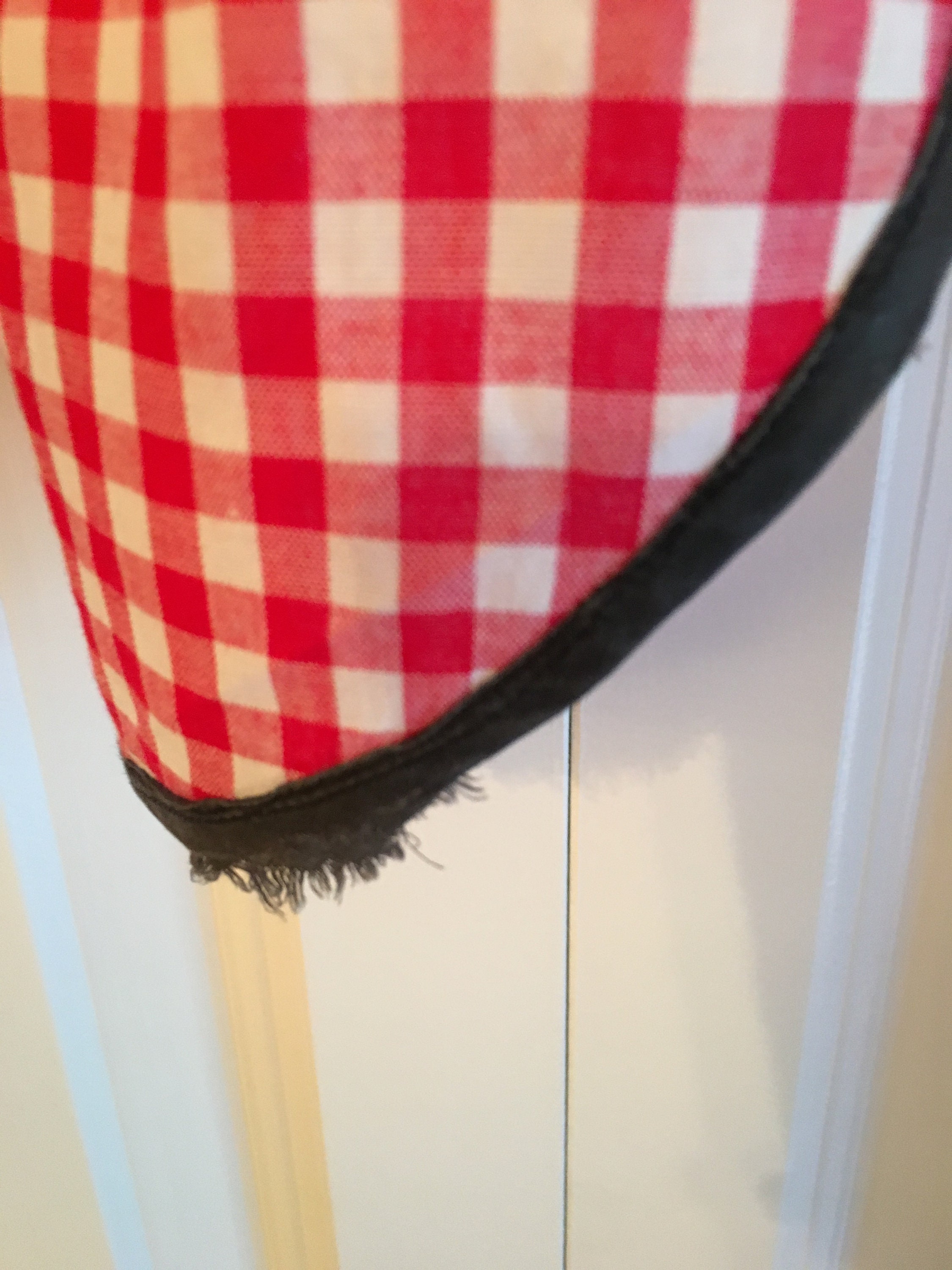 Vintage red and white checkered apron, waist apron, kitchen apron ...