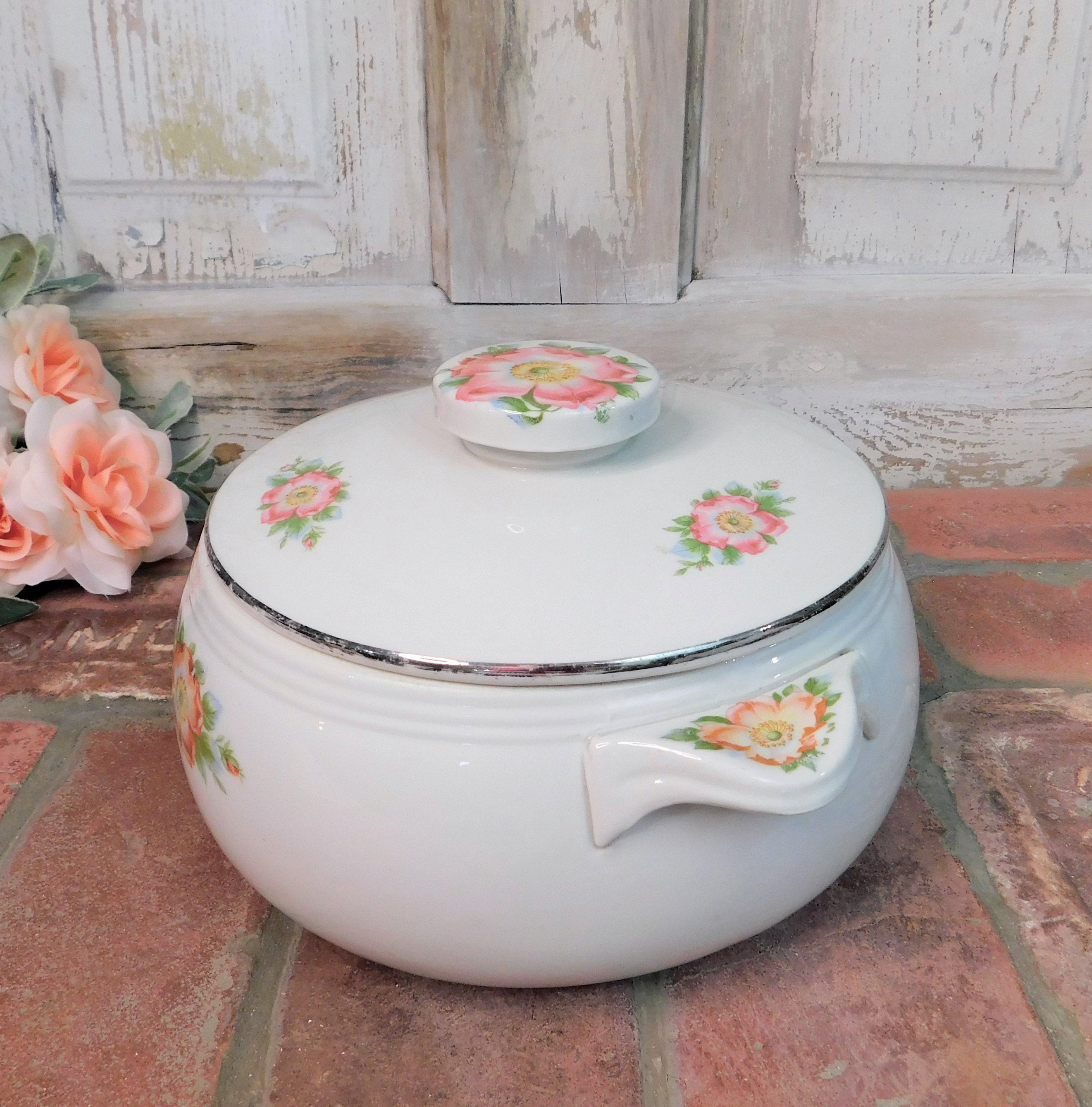 Vintage Hall's Superior Kitchenware Covered Casserole Dish - Etsy