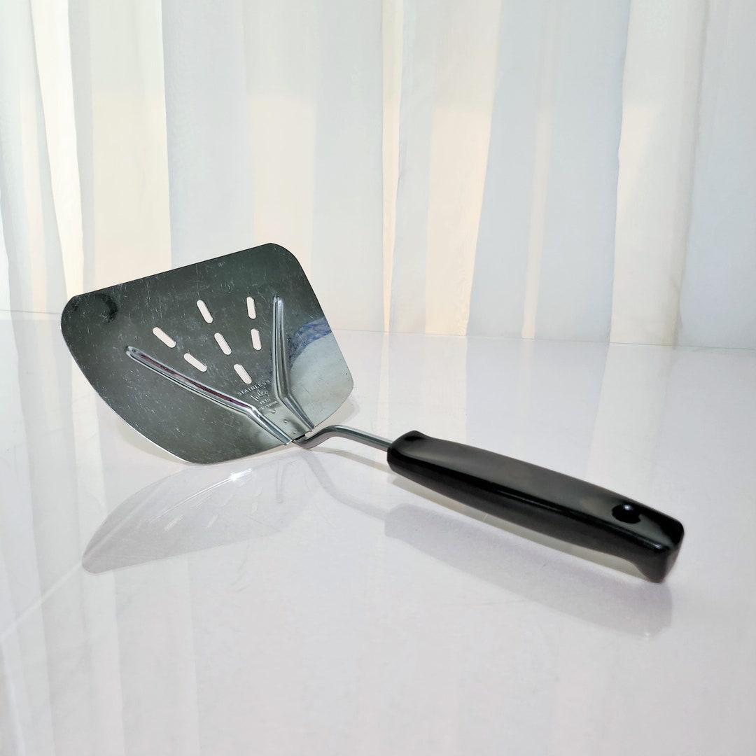Vintage Foley Wide Slotted Spatula-short Handle Flipper/turner - Etsy