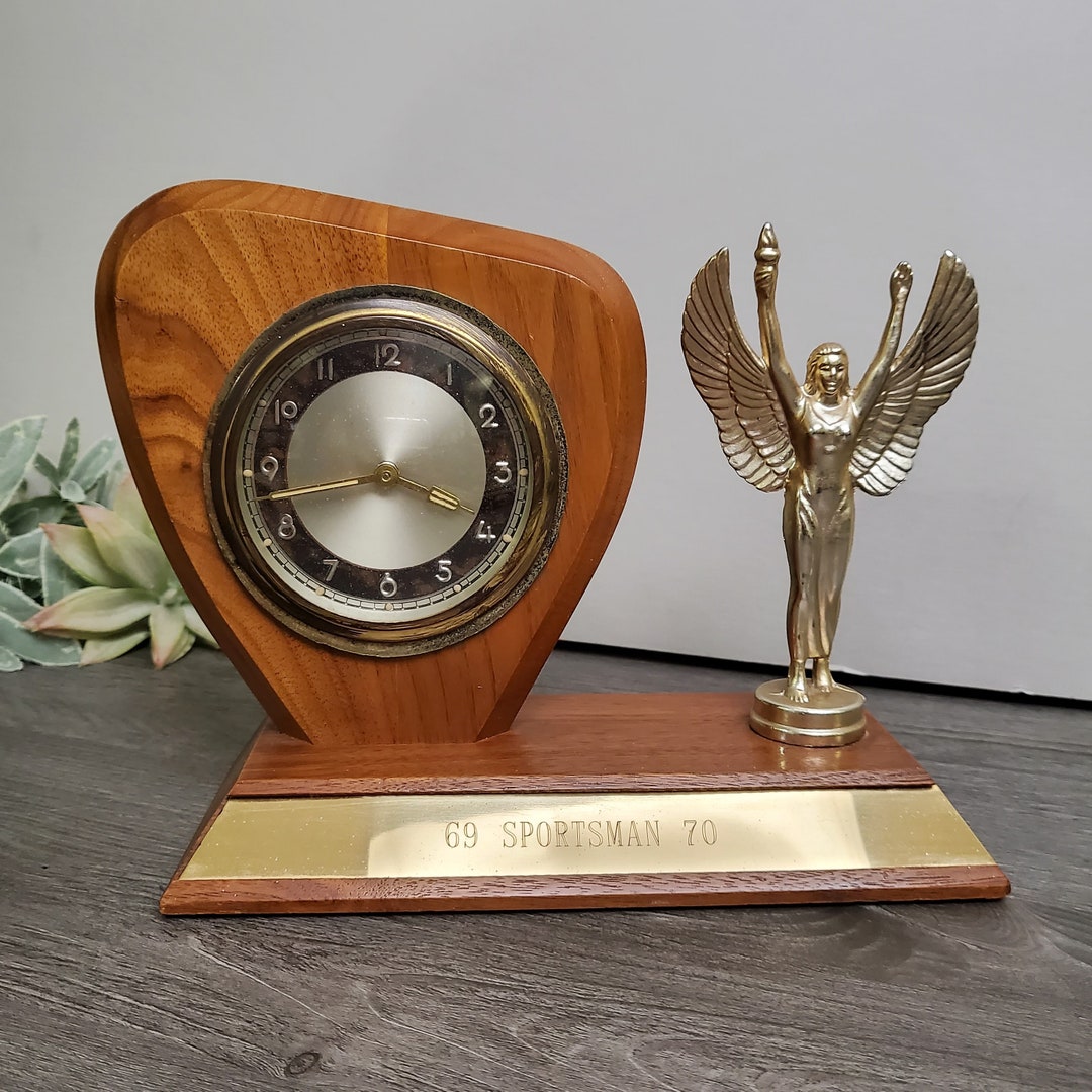 Vintage Trophy Desk Clock-wood W/winged Lady 1969-70 Sportsman Award - Etsy
