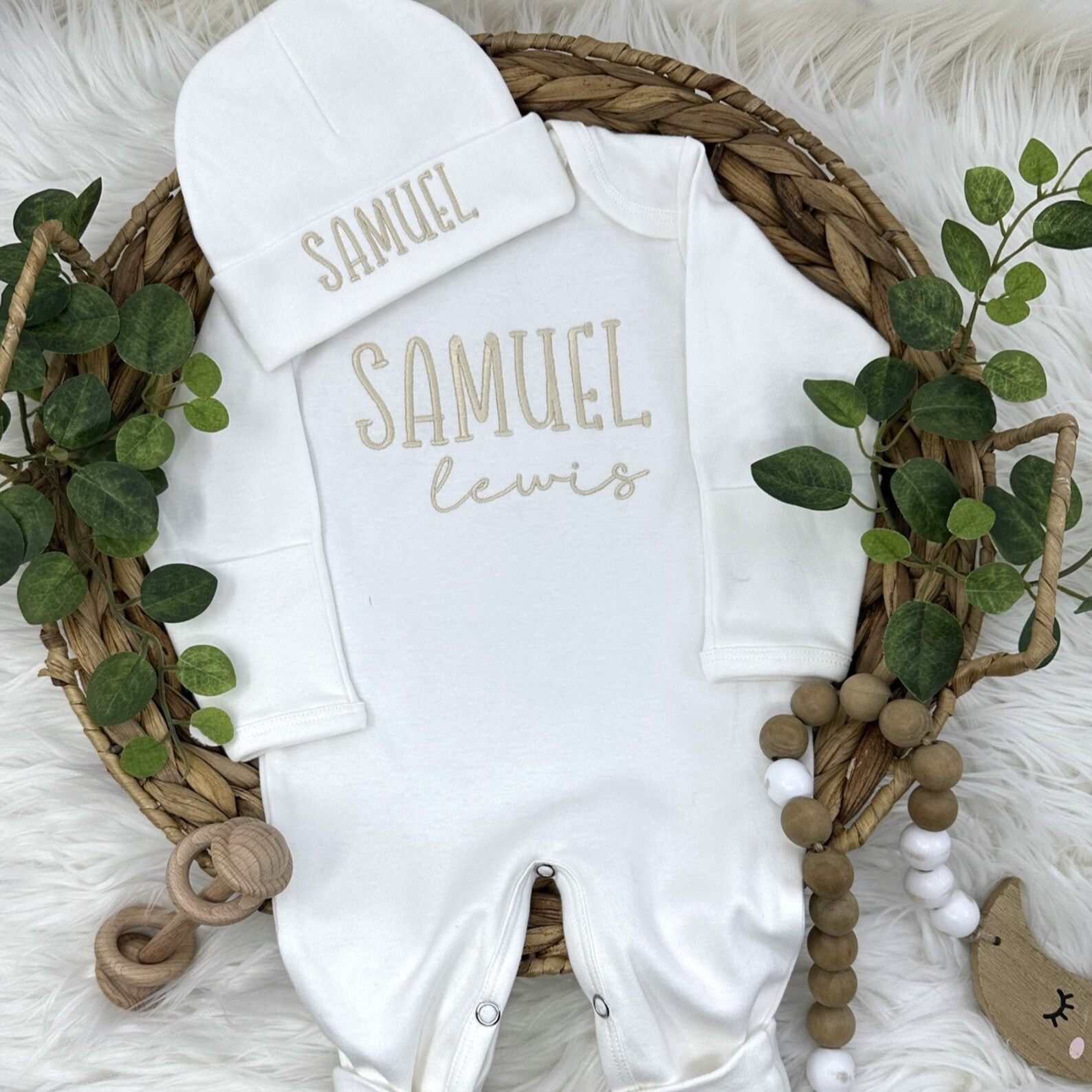 Embroidered Baby Name Romper and Hat, Personalized Newborn Outfit - Etsy