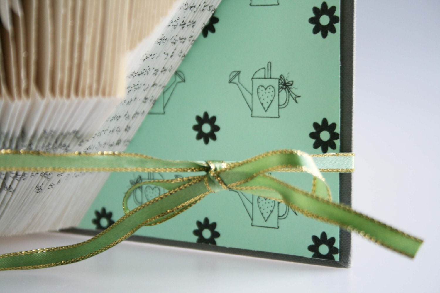 Watering Can Book Folding Pattern: Includes Free Printable Downloads ...