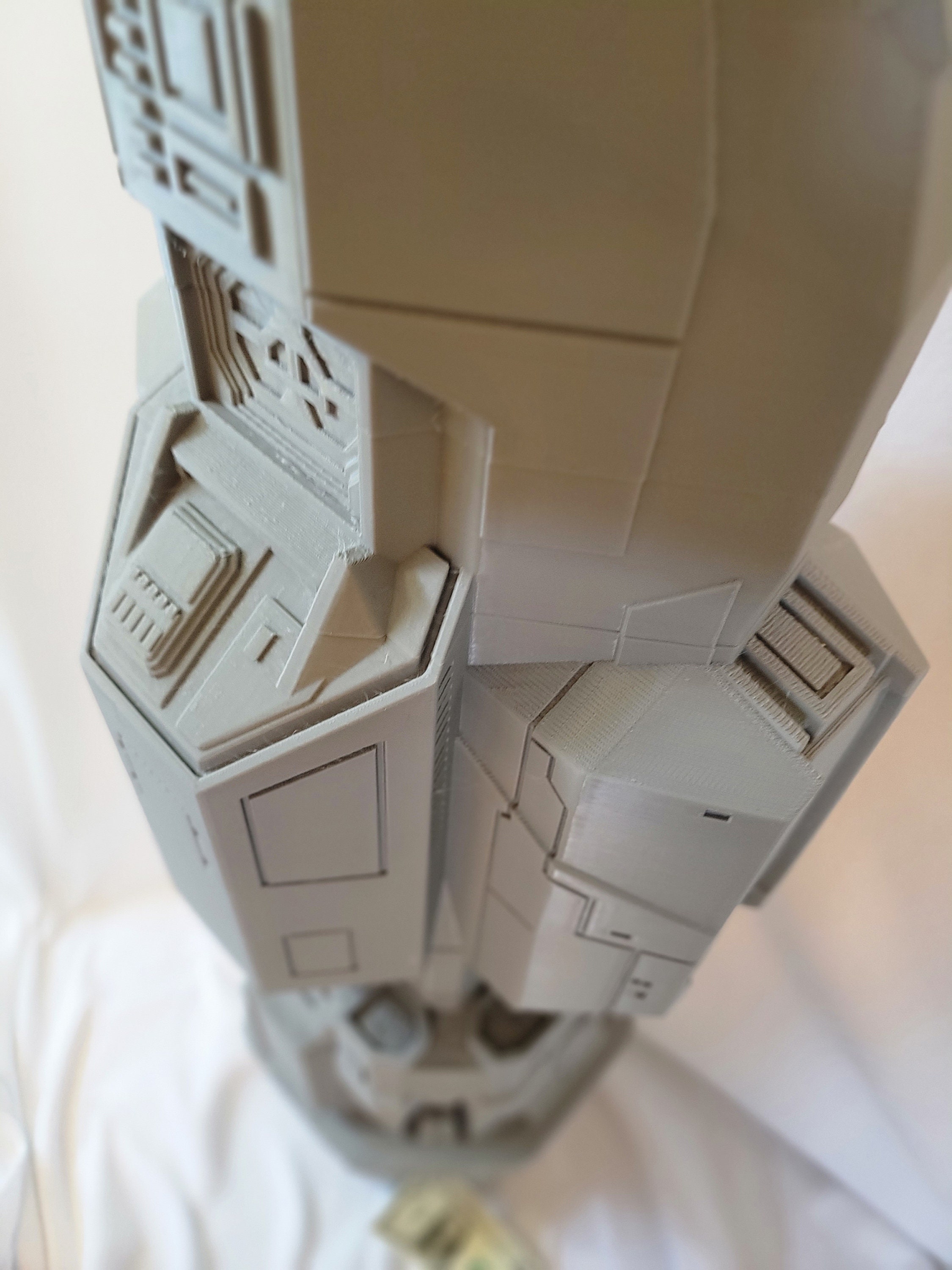 50 Inch! 4 FOOT TALL- the Expanse Rocinante "roci" Replica (it's Huge ...