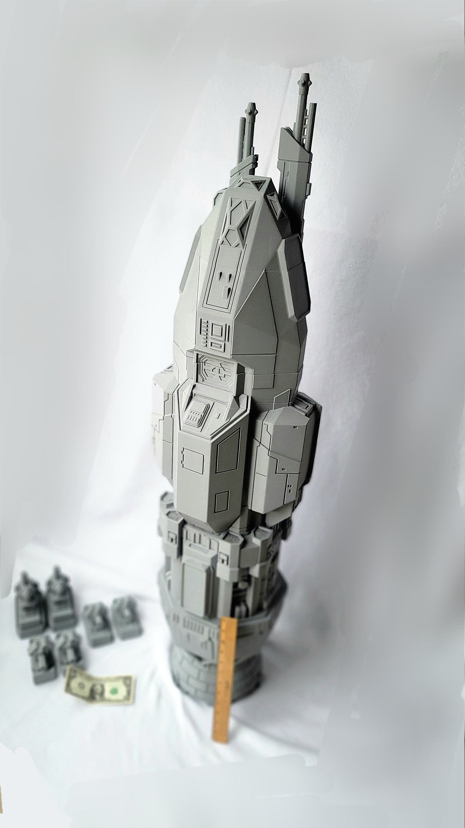 50 Inch! 4 FOOT TALL- the Expanse Rocinante "roci" Replica (it's Huge ...