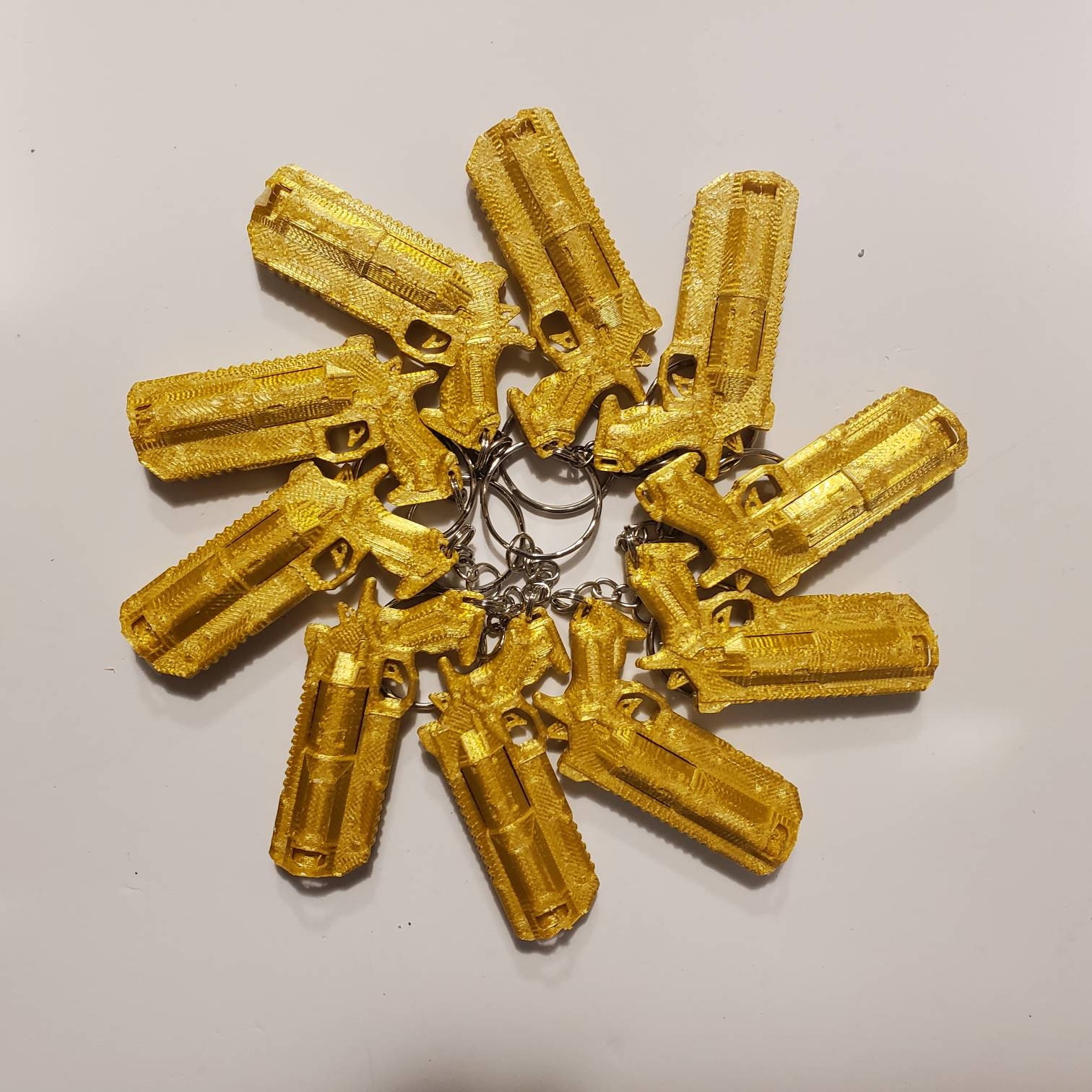 Apex Legends GOLDEN Wingman Keychain | Etsy