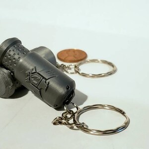 Apex Legends 2-PACK Phoenix Kit Shield Battery Keychain - Etsy