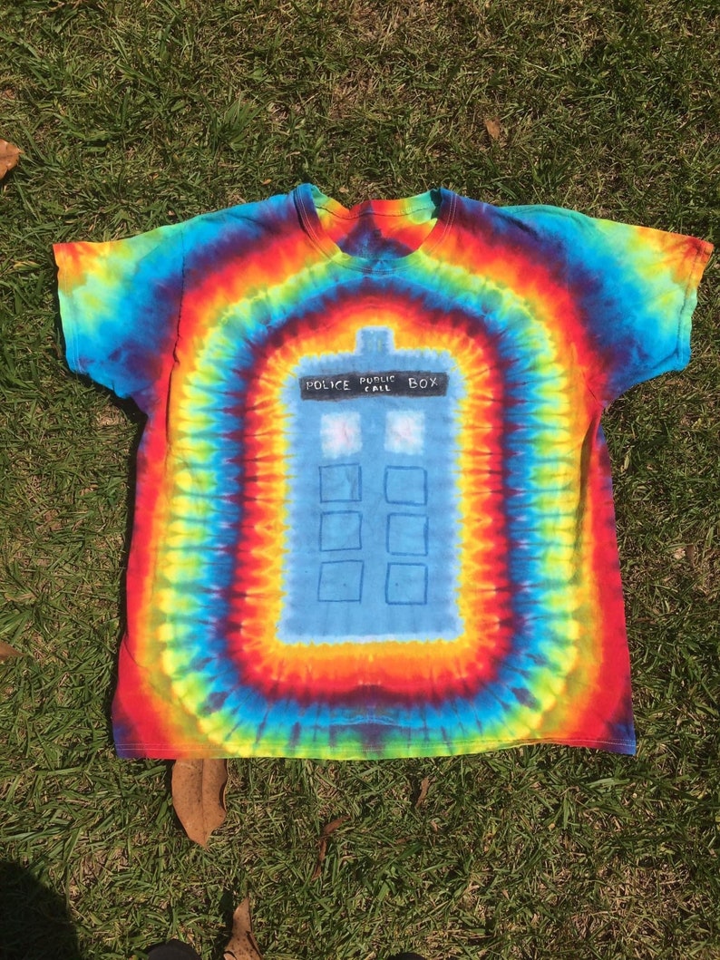 Tardis Custom Tie Dye (adult Sizes) - Etsy