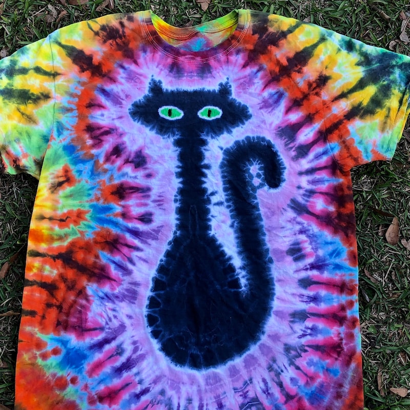 Modern Tie Dye - Etsy