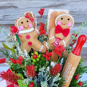 Gingerbread Arrangement, Gingerbread Bakers Centerpiece, Christmas ...