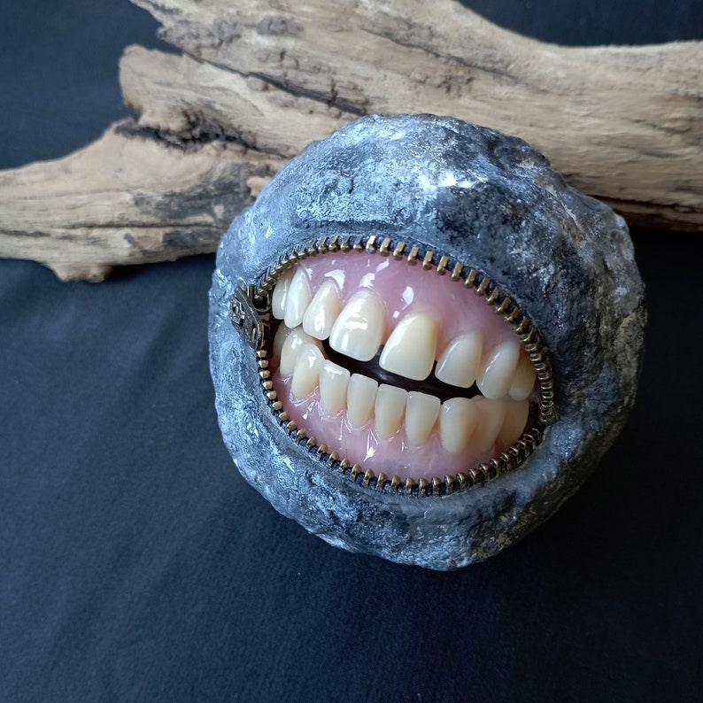 Teeth Stone, Smiling Face Garden Rock, Peeping Eyes, Paper Maché ...