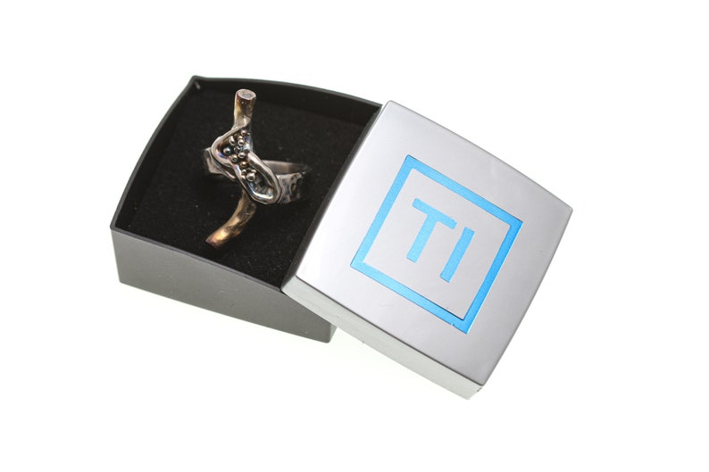 Gold in Blue. Titanium Ring Textured Open Ring Pure - Etsy