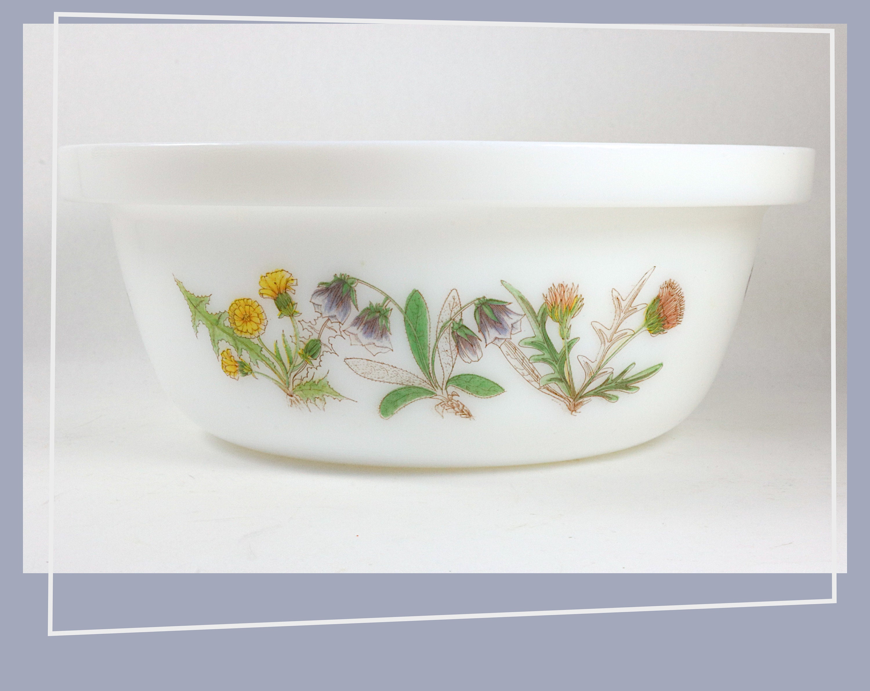 Arcopal France Round Casserole Dish With Lid 1960s 1970s - Etsy