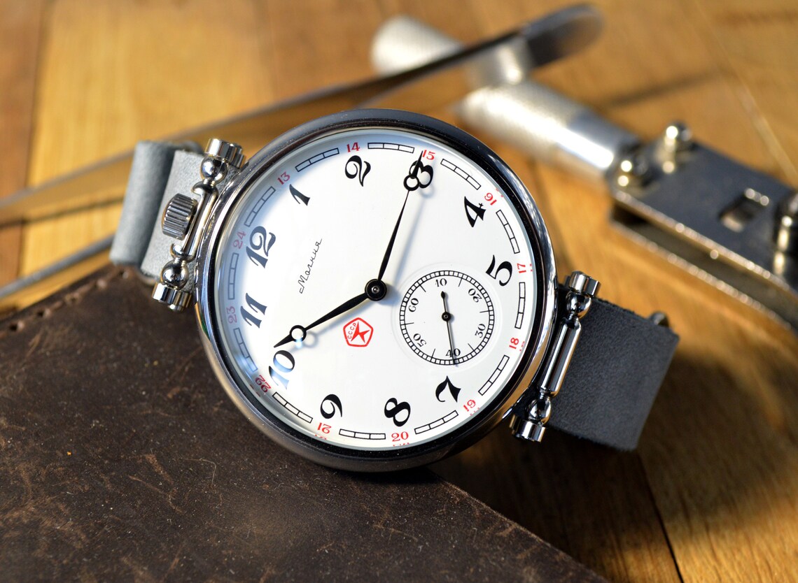 Men's Vintage Watch Molnija Watch Soviet Watch | Etsy