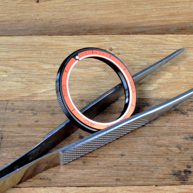 The Thorn Vostok Black Bezel Watch Custom Bezels Amphibia & - Etsy