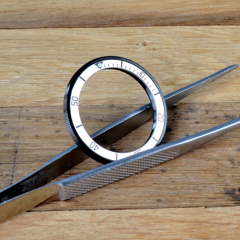 The Thorn Vostok Black Bezel Watch Custom Bezels Amphibia & - Etsy