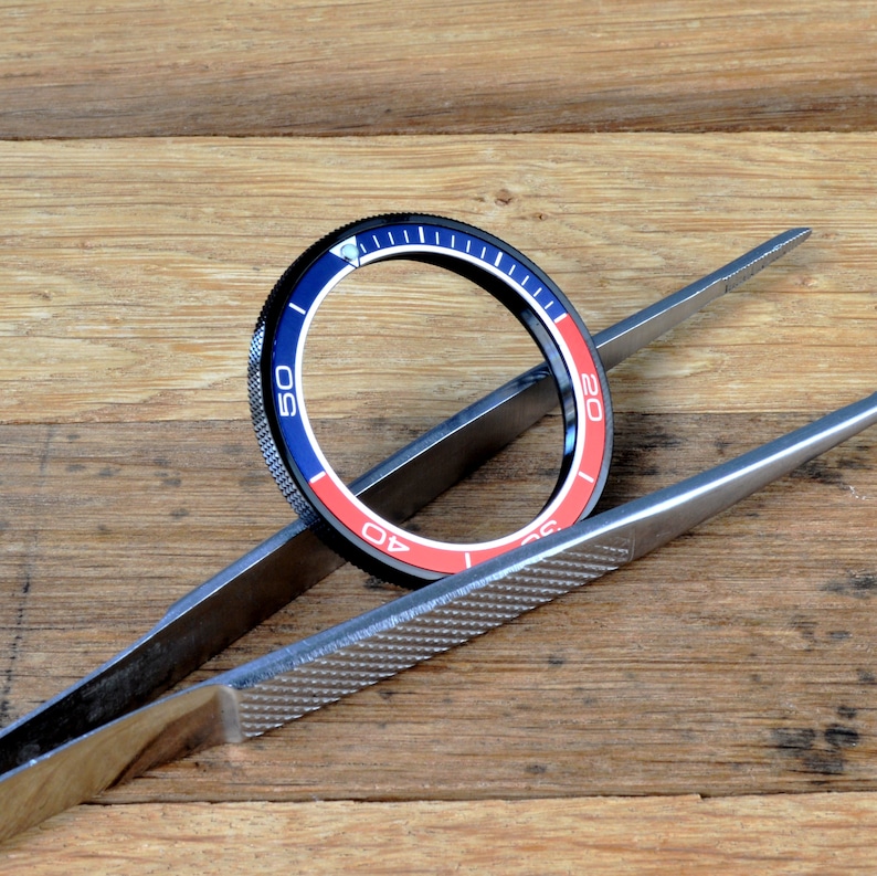 The Thorn Vostok Black Bezel Watch Custom Bezels Amphibia & - Etsy