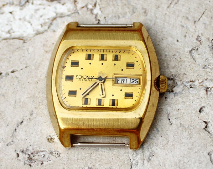 Seconda Watch Gold Plated AU10 Wrist Mens Watch calendar USSR Vintage ...