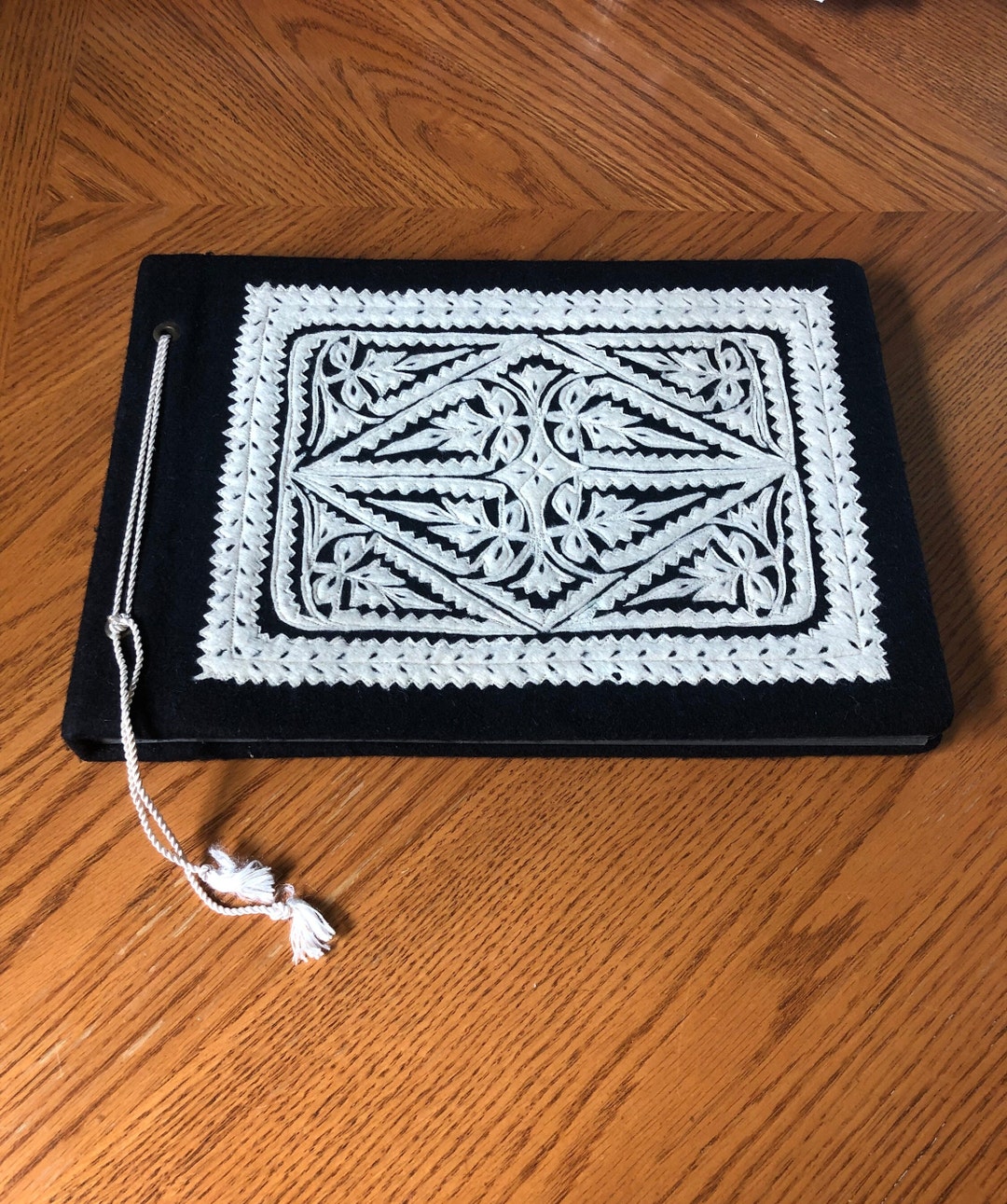 Folk Art Hungarian Magyar Cut-out Felt Photo or Picture Album 12 X 9 ...
