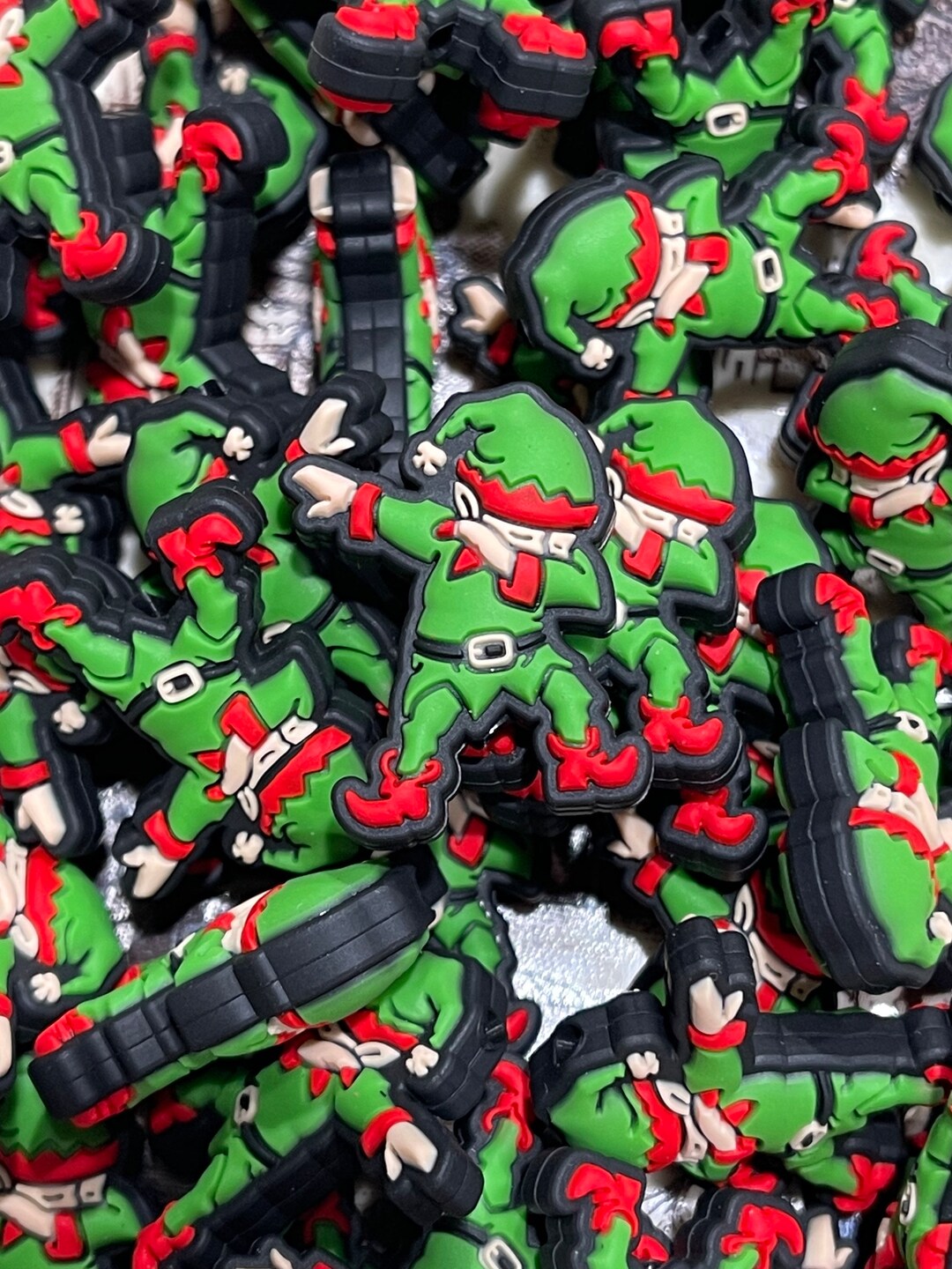 Jiti's Touch Exclusive: Christmas Dabs Elf Silicone Focal Bead - Etsy