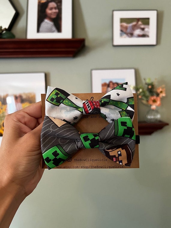 Minecraft Hair Bow Pixel Art