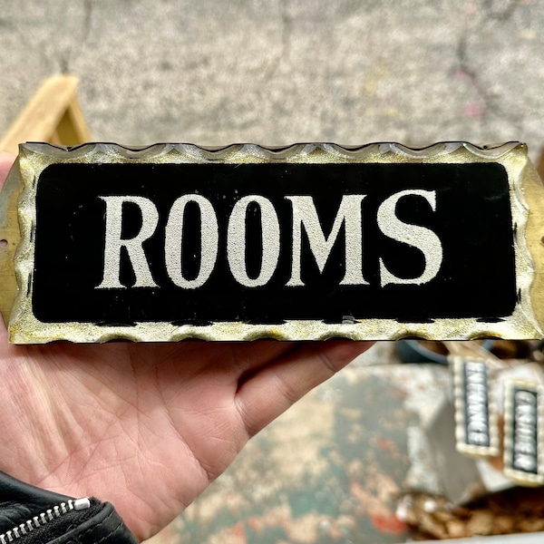 Antique Scalloped Glass Sign - Etsy