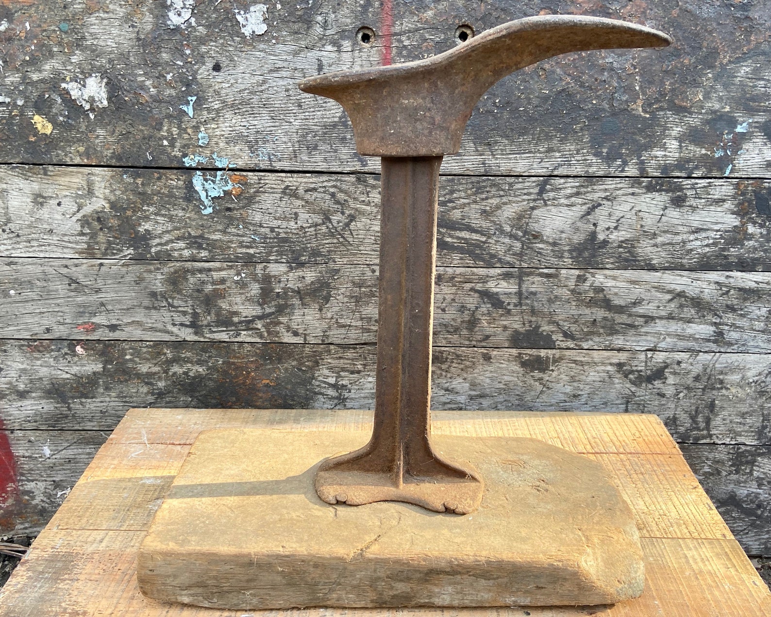 Antique Cobblers Anvil Large Vintage Anvil Wooden Anvil - Etsy