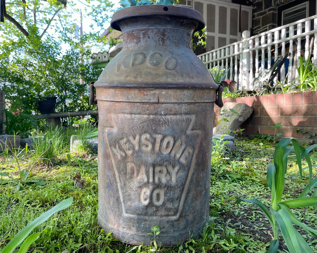 Antique KEYSTONE Dairy Milk Can: Farmhouse Yard Art, Western Maryland ...