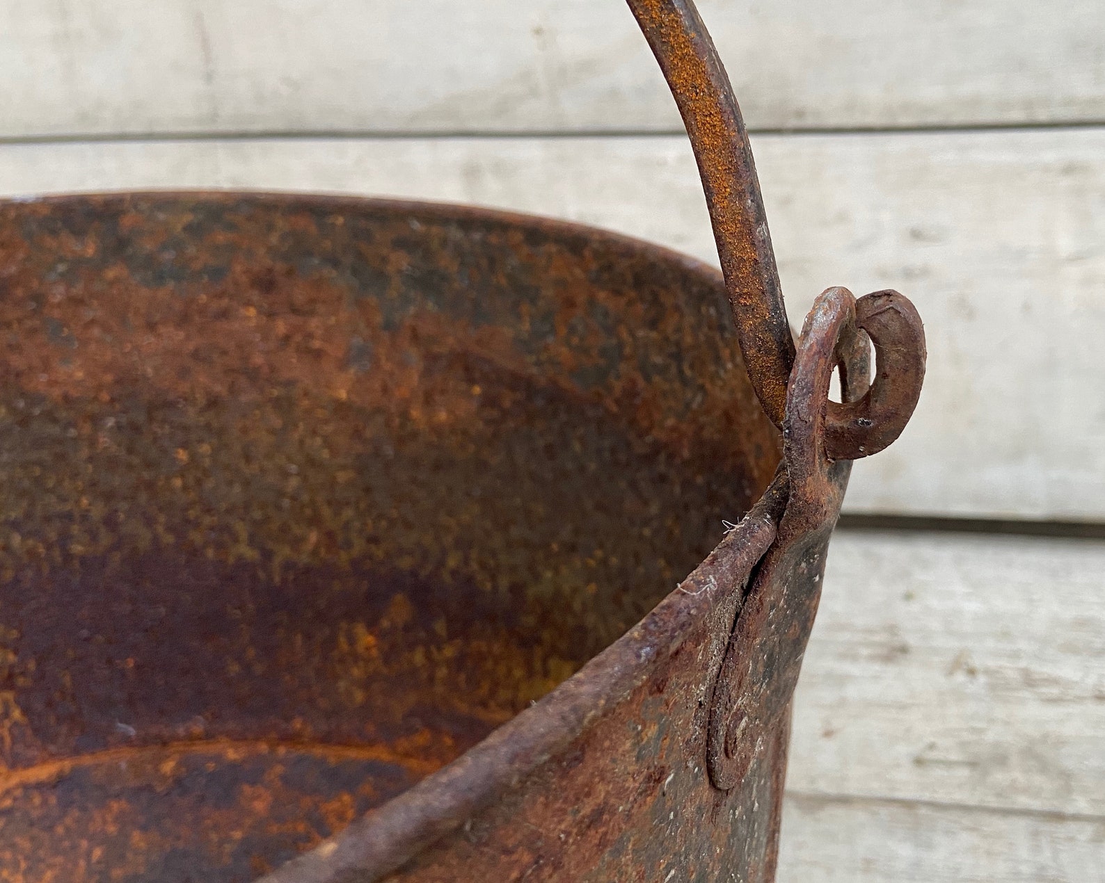 Vintage Metal Pot With Twisted Handle Cauldron Farmhouse - Etsy