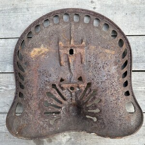 Vintage WORCESTER BUCKEYE Cast Iron Tractor Seat: Rustic Farmhouse ...
