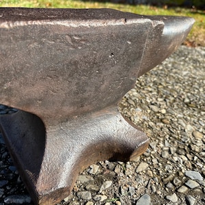 Antique 70 LBS Anvil: Virginia Barn Find, Blacksmith Tool - Etsy