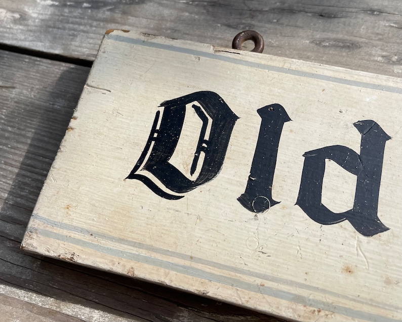 Vintage Antiques and Old Prints Signs Antique Shop Sign 1940s - Etsy