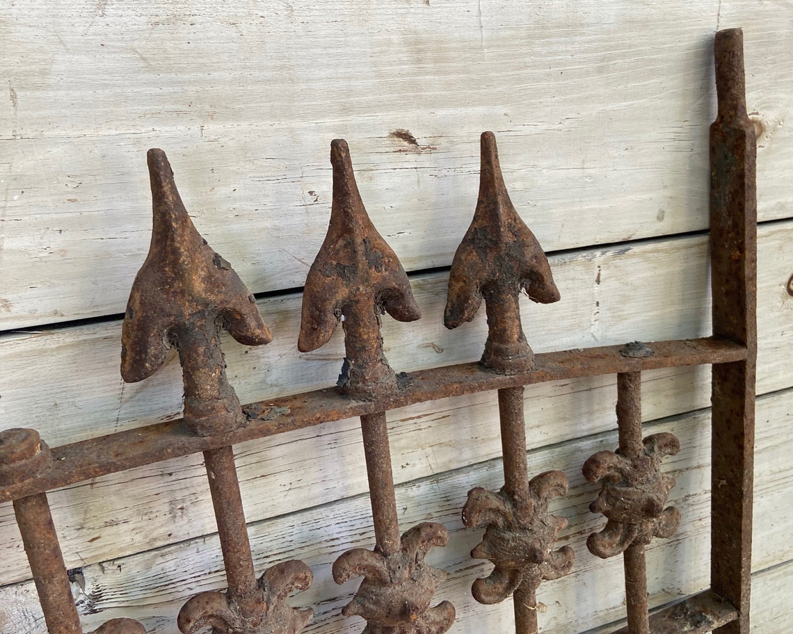 Antique Spiked Fence Wrought Iron Curved Top Spear Head Spikes | Etsy