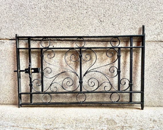 Antique Wrought Iron Gate HEART FLOWER GATE Iron Fence Gate | Etsy