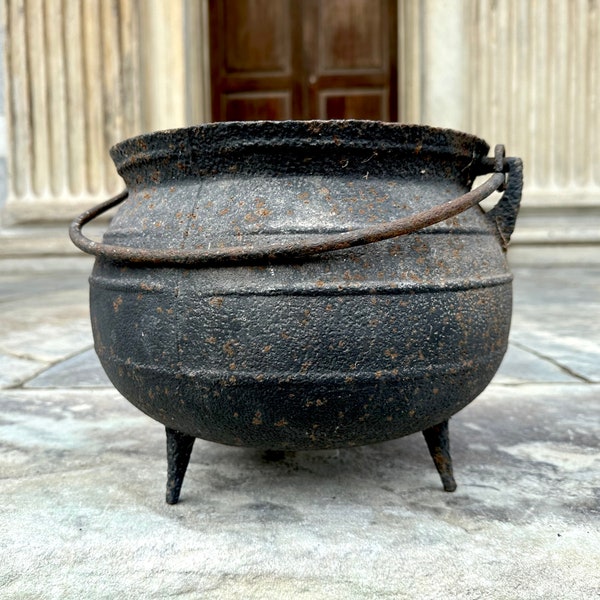 Antique Cauldron - Etsy