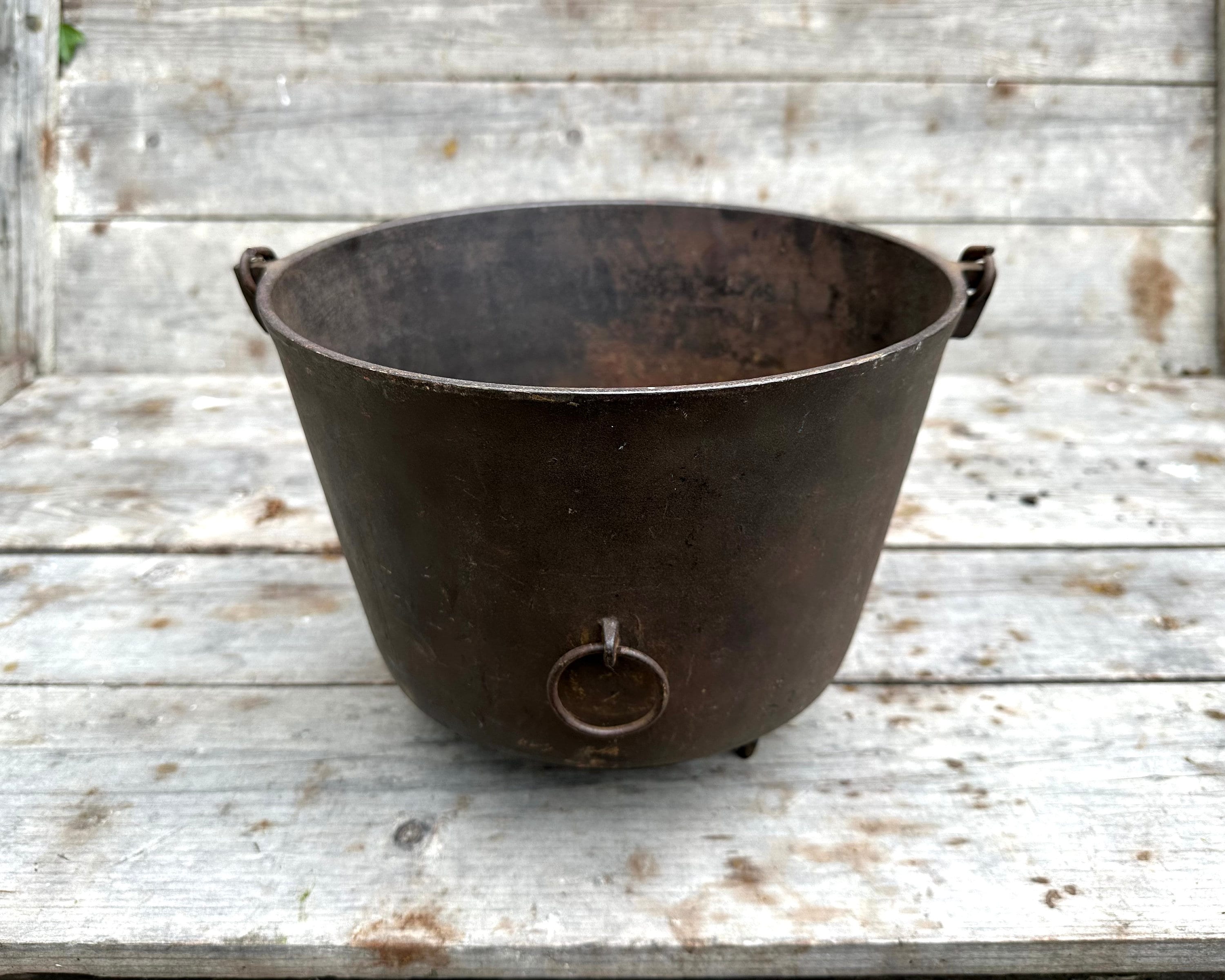 Large Antique Cast Iron Cauldron: Farmhouse Garden Planter - Etsy