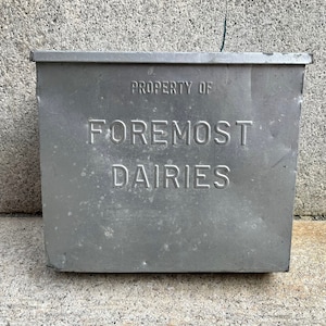 Vintage Galvanized Milk Box Antique Milk Box Foremost Dairies Dairy ...