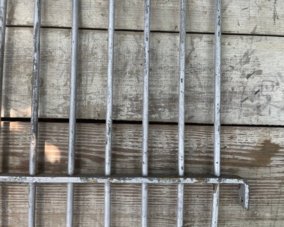 Bank Teller Window Clipart