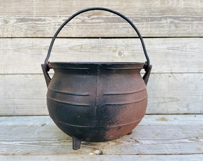 Antique Cast Iron Cauldron, 1800s Farmhouse Antiques, Witch's Caldron ...