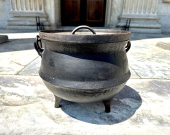 Large Cast Iron Cauldron No 8 Unusual Antique Footed Cauldron With Gate ...