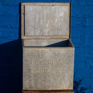 Vintage Milk Box Antique Milk Box Galvanized Milk Box DUTCHERS DAIRY ...