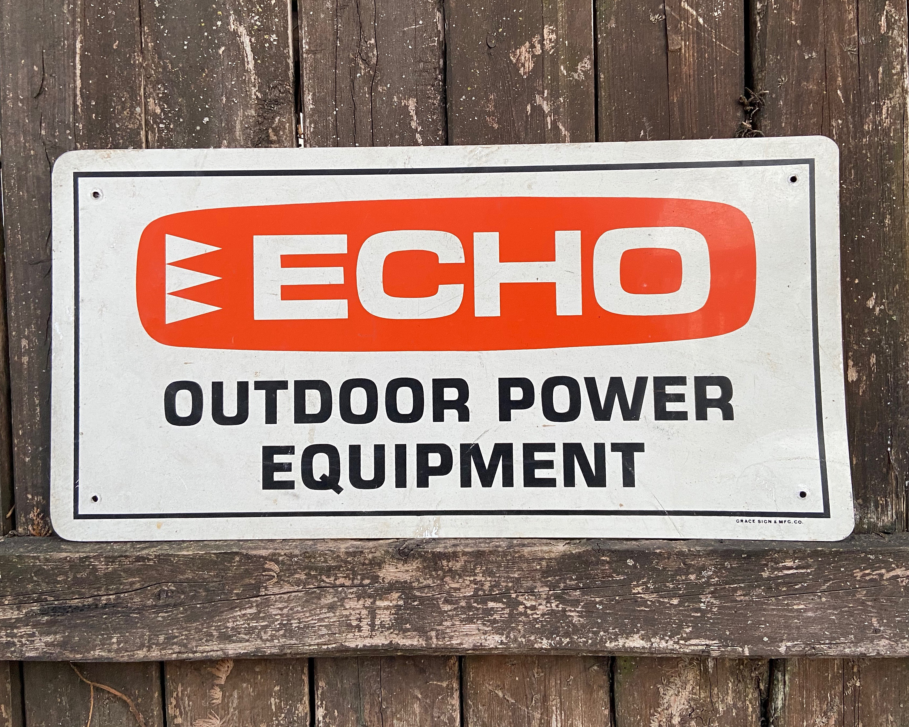 Echo Power Equipment Logo