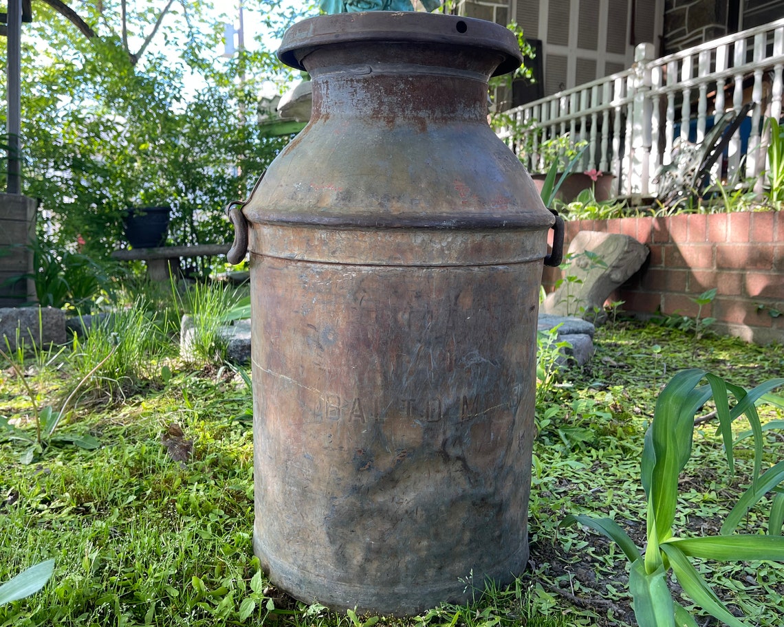 Antique KEYSTONE Dairy Milk Can: Farmhouse Yard Art, Western Maryland ...
