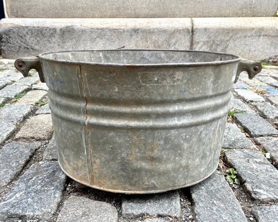 Antique Wash Tub