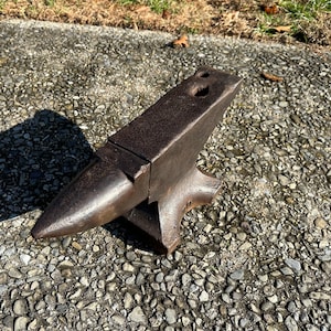 Antique 70 LBS Anvil: Virginia Barn Find, Blacksmith Tool - Etsy