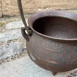 Antique Cast Iron Cauldron With Hanger: Farmhouse Bean Pot - Etsy