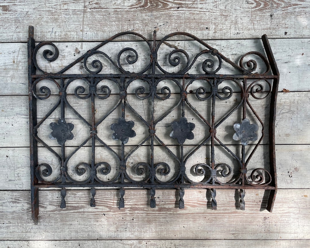 Antique Wrought Iron Garden Fence: Victorian Flower Gate, Shabby Chic ...
