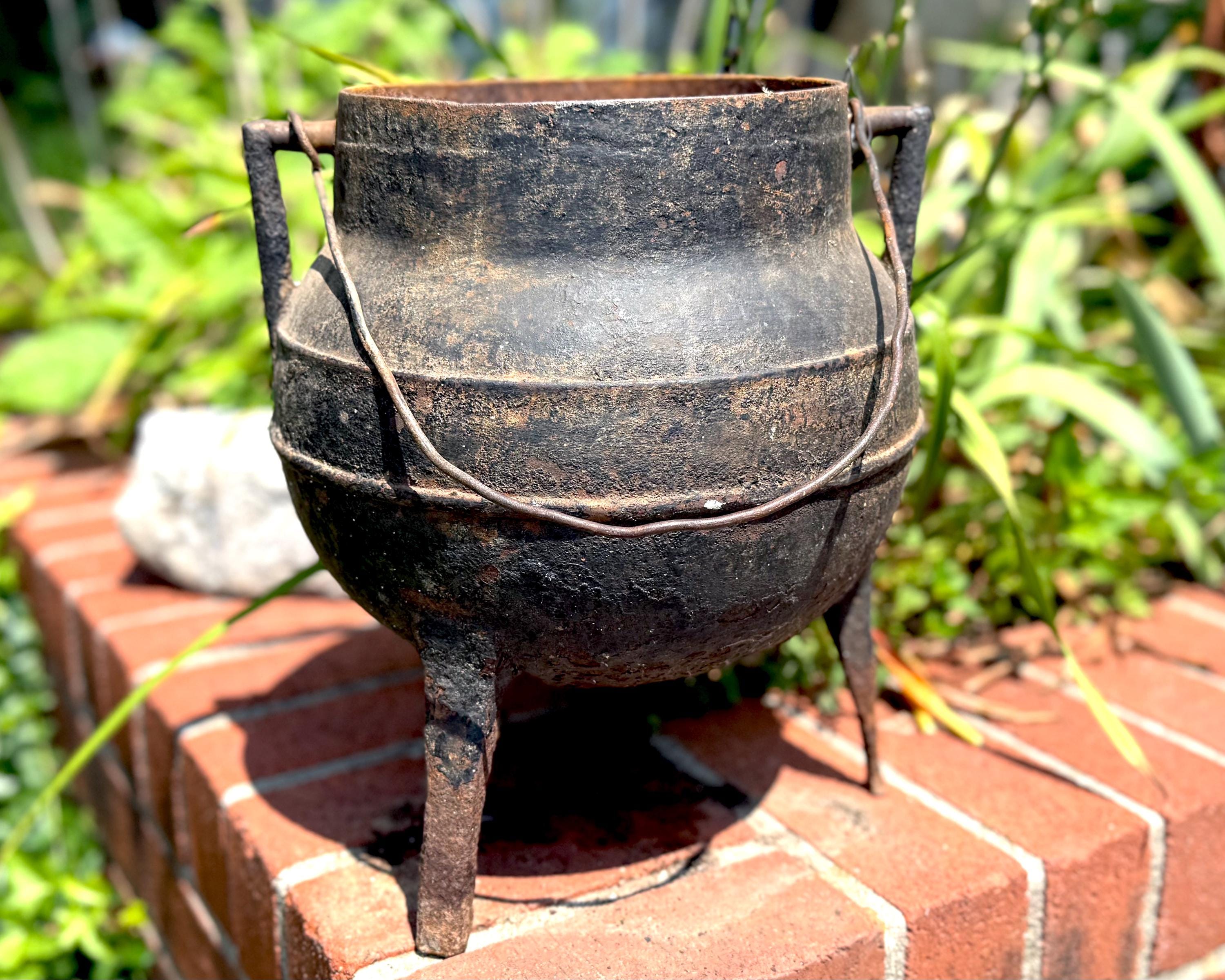 Antique Cast Iron Cauldron, 1800s Farmhouse Antiques, Witch's Caldron ...