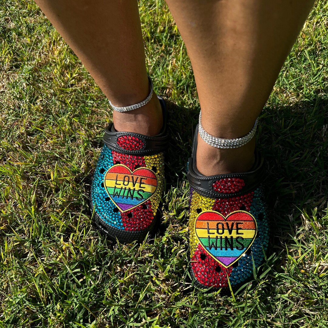 CLOSEOUT Ready to Ship, Blinged Out, croc Inspired, Rainbow, Size 7 ...